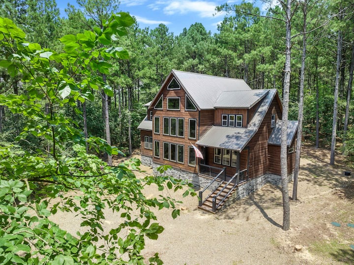 New!6br Hot Tub-firepit-arcade-playset! Sleeps 22! - Hochatown, OK