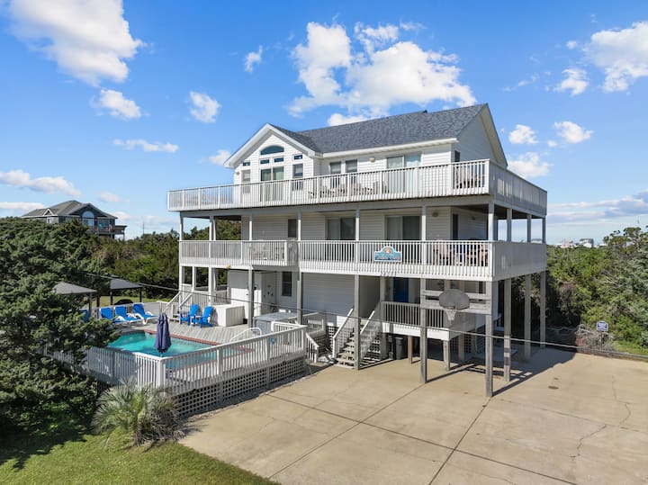 Southern Breeze: Private Heated Pool | Hot Tub | - Rodanthe, NC