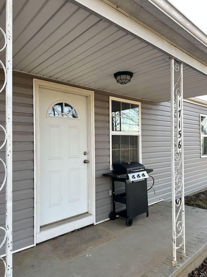 Red Brush Cottage - Shenandoah, VA
