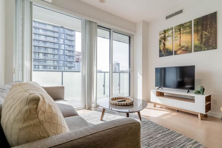 Where Style & City Life Collide! - Toronto