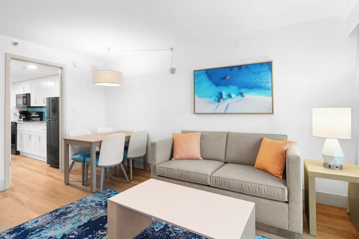 2 Oceanfront Myrtle Beach Rooms W/ Water Park - Myrtle Beach, SC