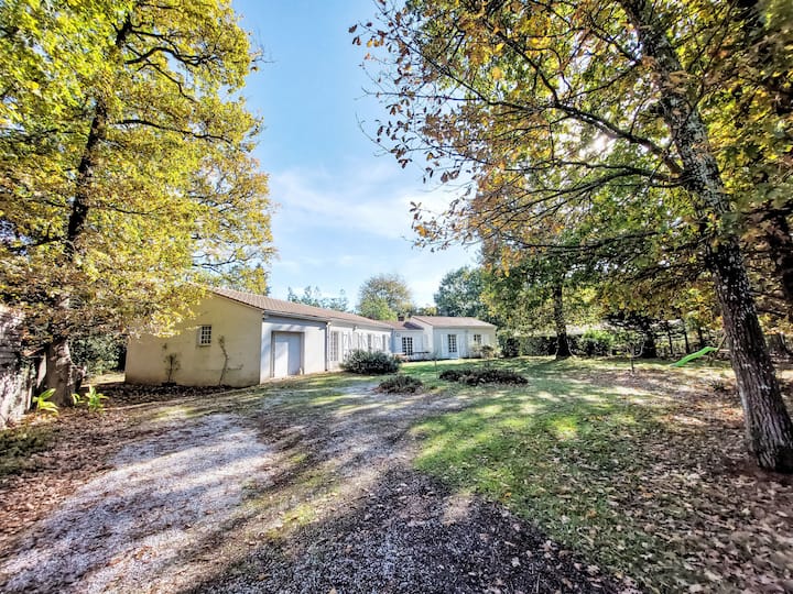 Villa Océan Et Forêt By Interhome - Jard-sur-Mer