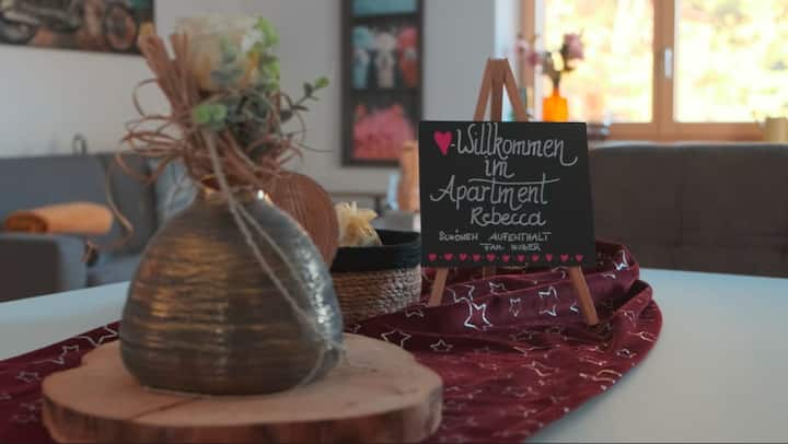 Apart Rebecca Apart_re - Zams