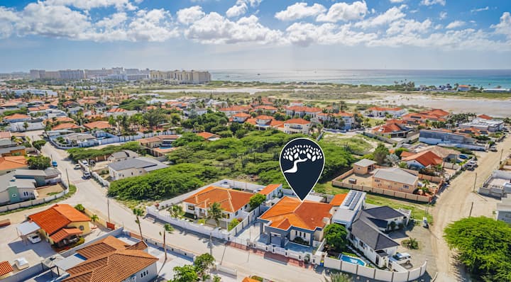 Pet-friendly 5br Aruba Villa W/ Pool | Sleeps 10 - アルバ