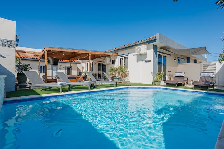 Pet-friendly 5br Aruba Villa W/ Pool | Sleeps 10 - Aruba