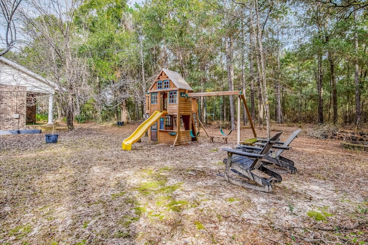 Family-friendly Cottage Retreat W/fire Pit - Milton, FL