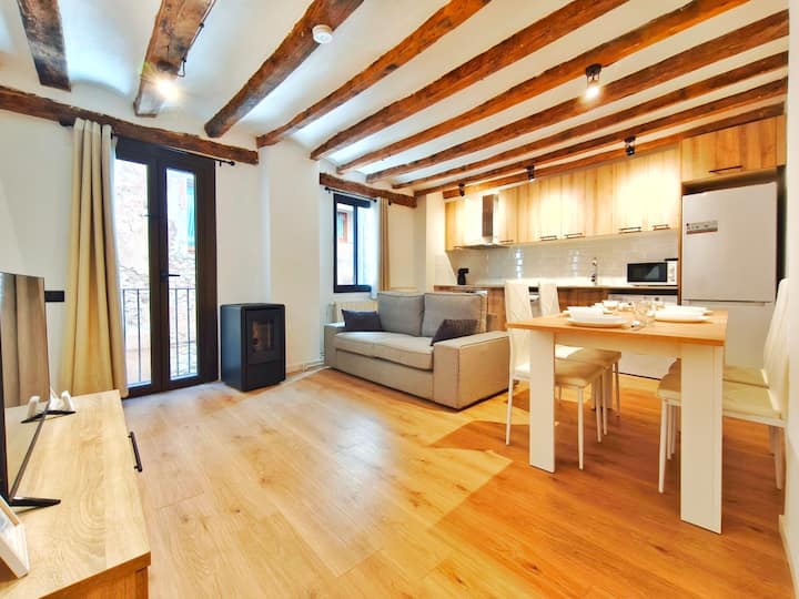 Casa En La Vila Medieval De La Pobla De Lillet - Castellar de n'Hug