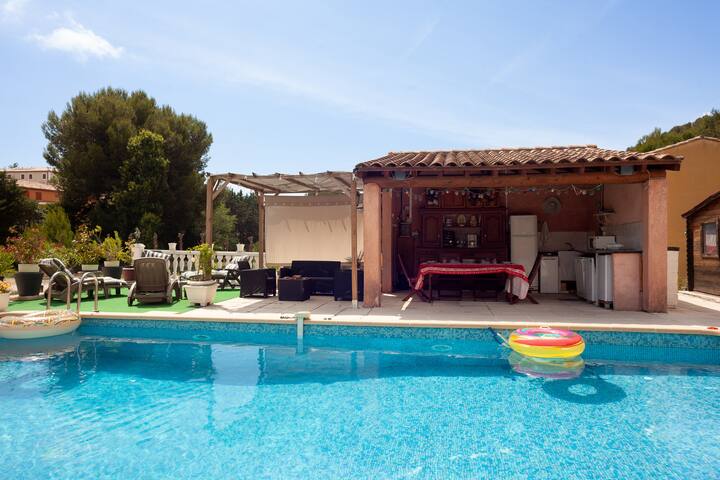 Appartement Avec Piscine Et Cuisine - Roquefort-la-Bédoule