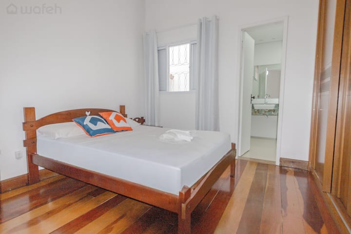 Private Double Suite W/ Large Wardrobe - Belo Horizonte