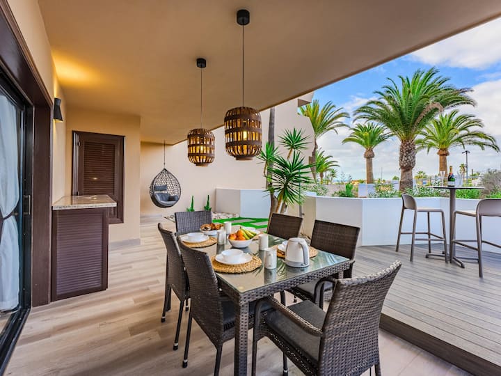 Cozy Apartment In Golf Del Sur With Heated Pool - San Miguel de Abona