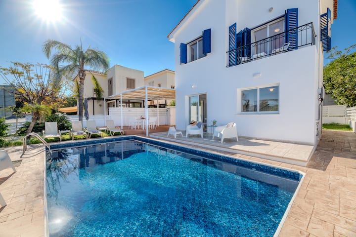 Blue Horizon Villa - Protaras