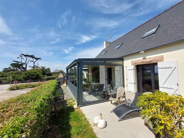 Maison Vue Mer Véranda Terrasse Et Jardin - Trébeurden