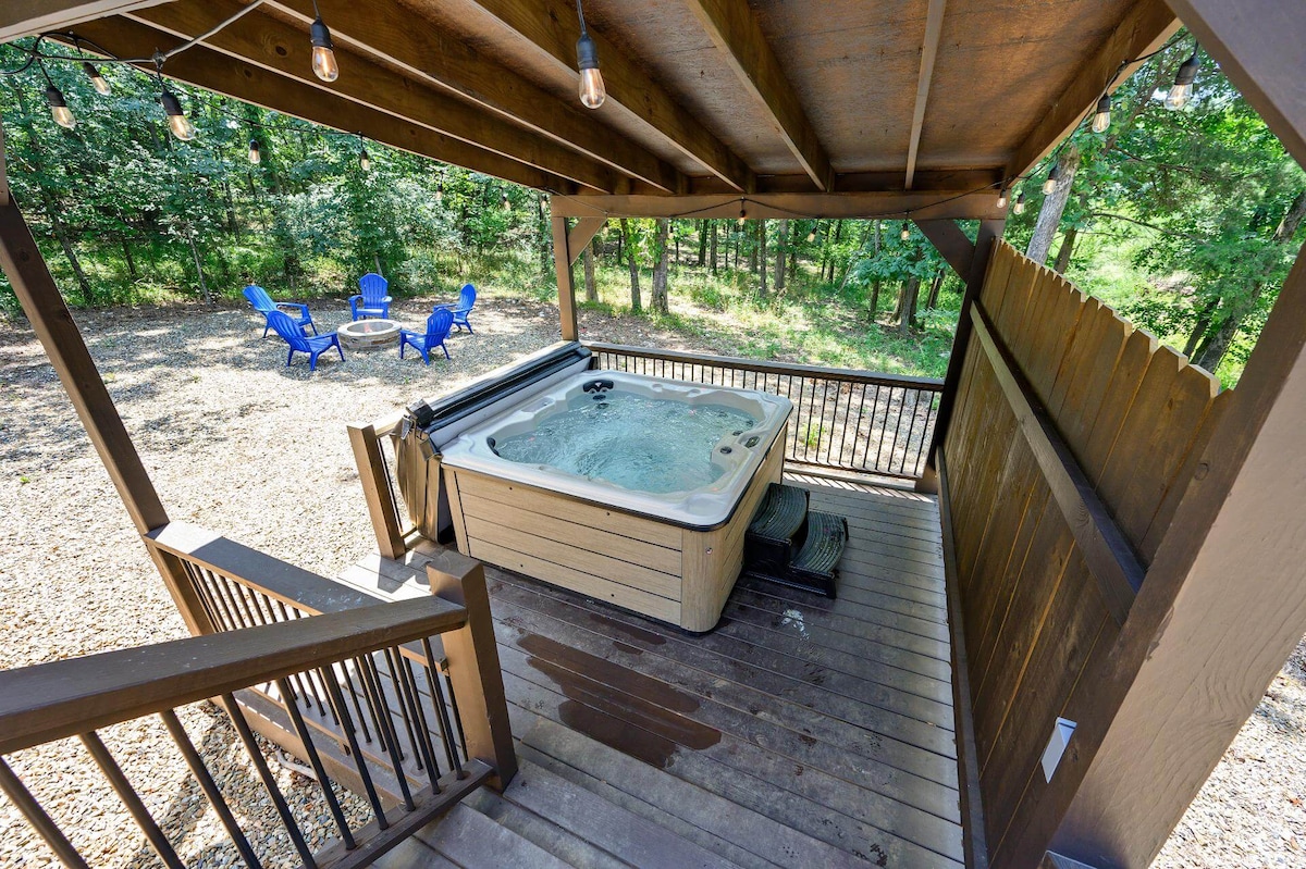 Neon Nights-1 BR- Stevens Gap - Cabins for Rent in Broken Bow, Oklahoma ...