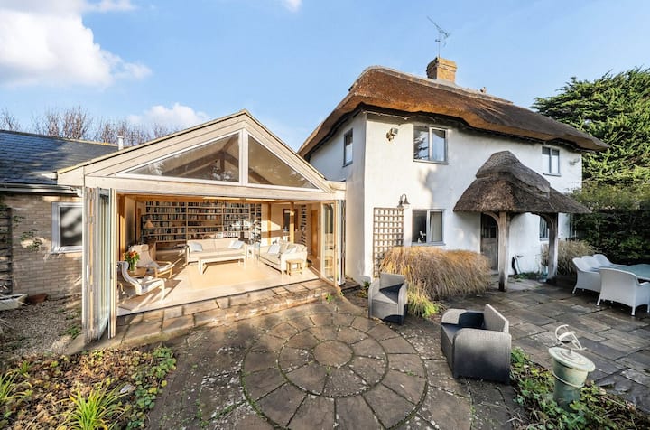 Thatched Berry Barn Cottage Near Wittering Beach - Hayling Island