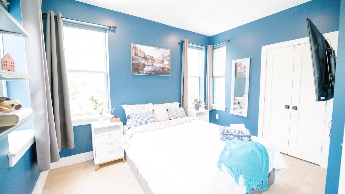 Logement spacieux de 4 chambres à DC | Terrasse privée | Stationnement ...