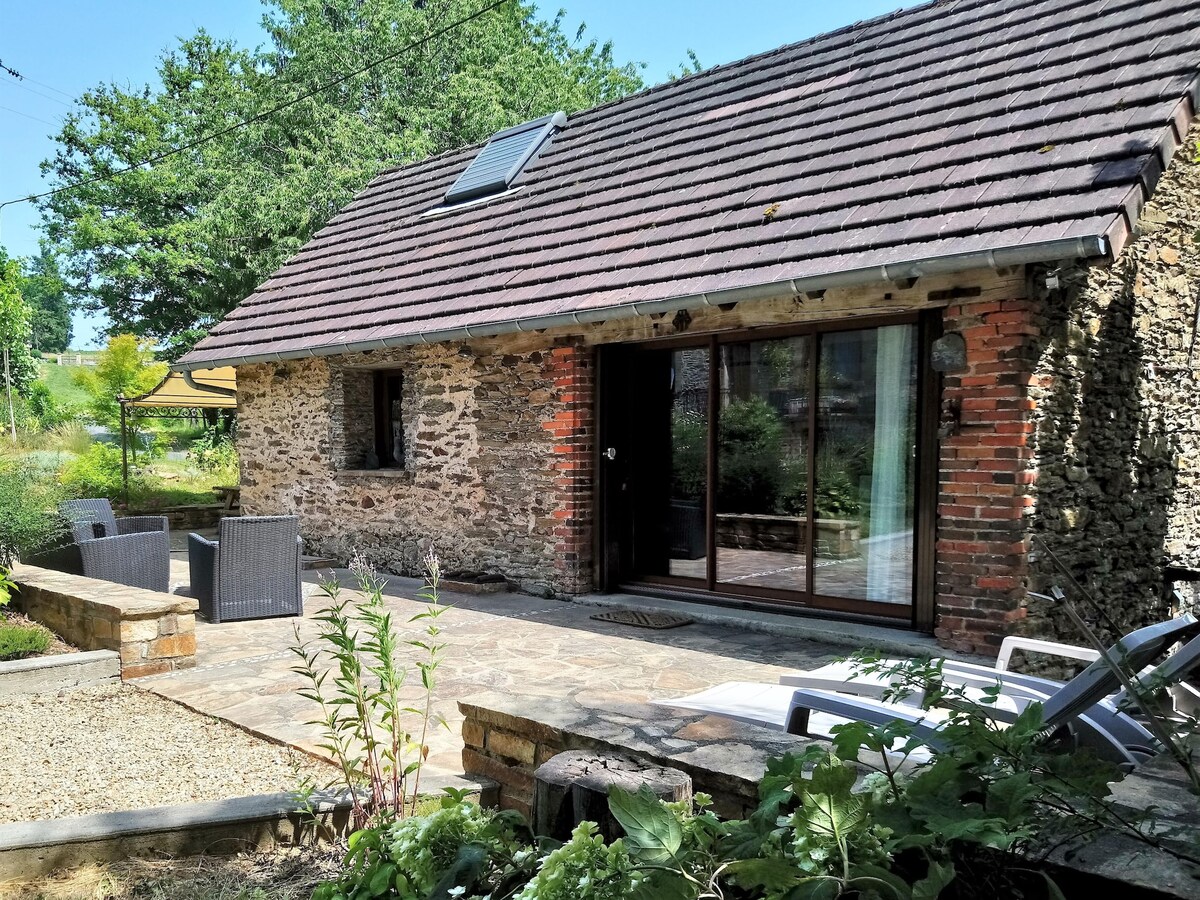 Chalet in picturesque medieval village - Cottages for Rent in Ségur-le ...