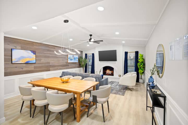 5-bd/2.5-ba Modern Retreat W/ Games & Hot Tub - Grand Prairie, TX