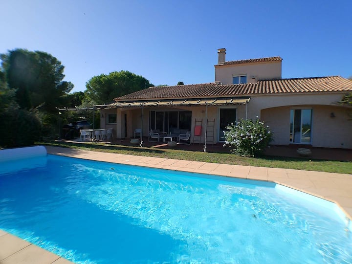 Villa Avec Piscine, Plage à Quelques Minutes - Lumio