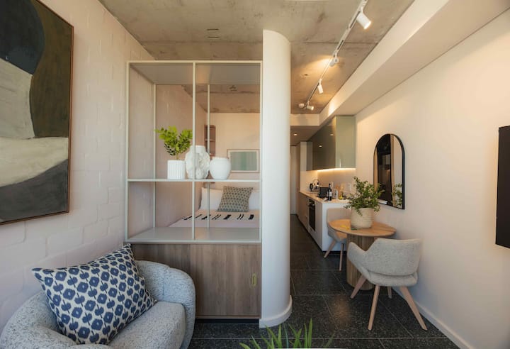 Urban Oasis By Sea, Peaceful Sea Point Apartment - Kapstadt