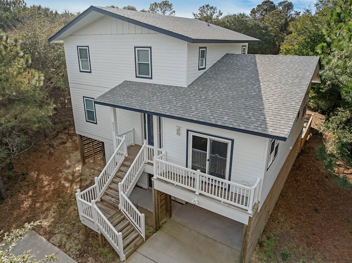 Wax Turtle: Dog Friendly | Private Saltwater Pool - Southern Shores, NC