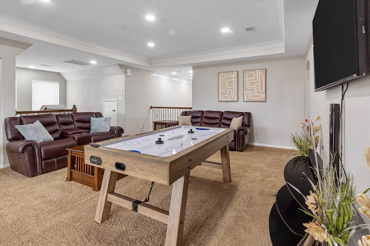 Htown Getaway | Air Hockey Gym Yard Bbq Swing Set - Houston, TX