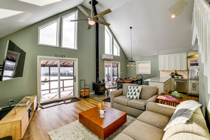 Near Cooperstown & Oneonta Baseball: Family Stay - Davenport, NY