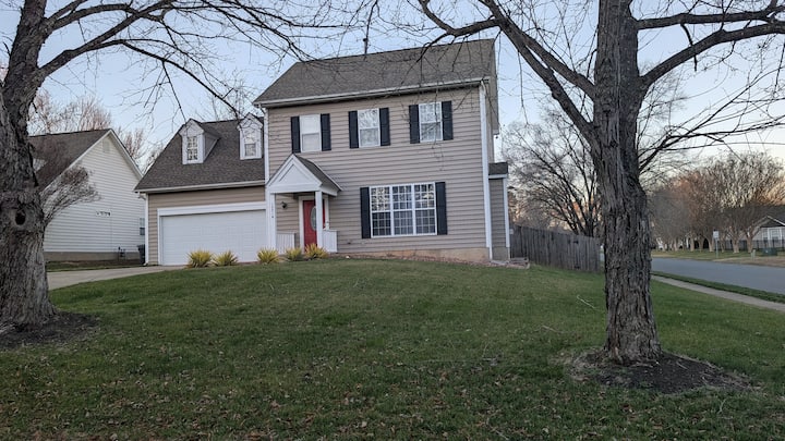 Covington Corner Near Lake Norman - Davidson, NC