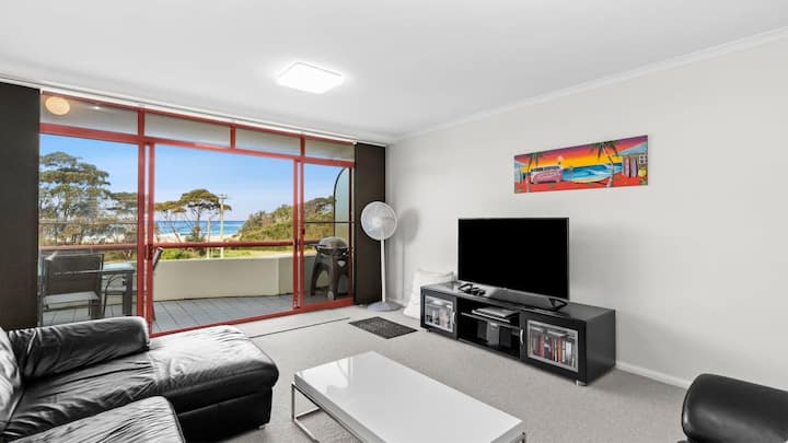 Fathoms 18 - Mollymook