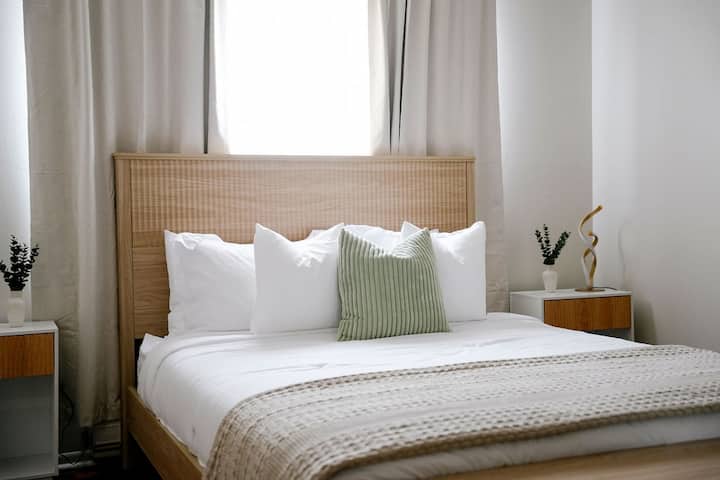 1br Near O'hare • Balcony • Workspace - Chicago