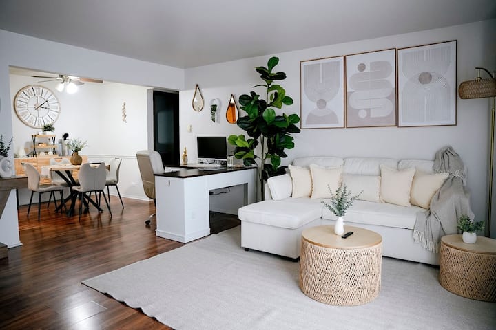 1br Near O'hare • Balcony • Workspace - Chicago