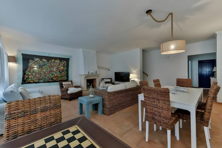 Praia Verde Beach House - Altura, Portugal