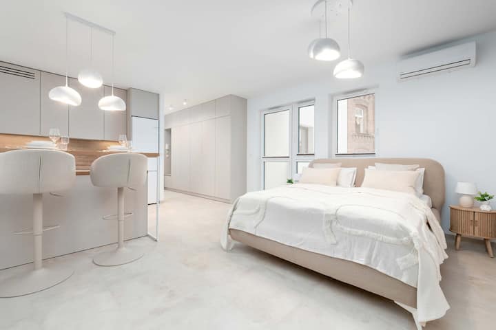 Mielczarskiego 9 | Bright Studio | Parking - Łódź