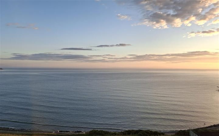 Host And Stay | The Seaview Lookout - Alpamare UK, Scarborough