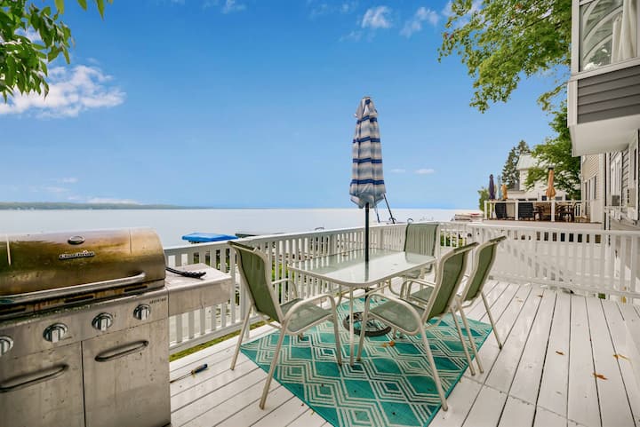 Sleeps 10 | Lakefront | Cayuga Wine Trail | Pet Fr - Seneca Falls, NY