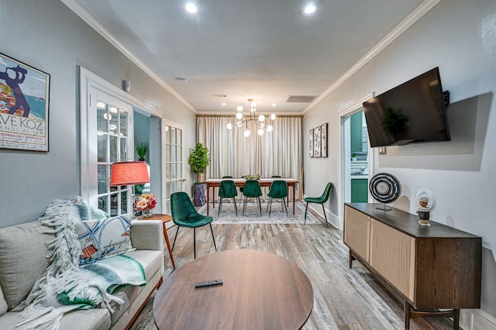 Walk To The Neuse River! New Bern Vacation Rental - New Bern, NC