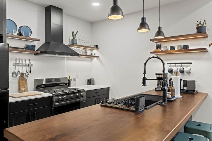 City Living Without Compromise  Full-size 1br - Sharswood - Philadelphia