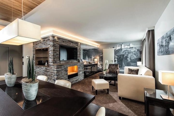 Wyndham Salzburg | Exec Grand Suite | Downtown - Salzburg