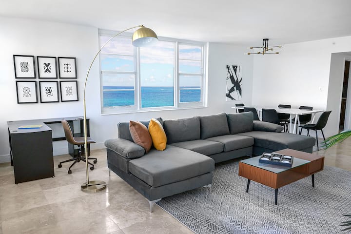 Direct Beach Access, On-site Pool | Near Downtown - Miami Beach