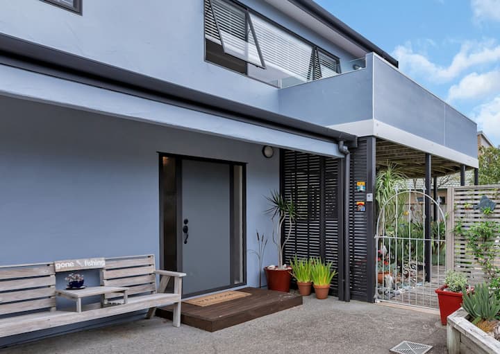 Surfside - Walk To Ruakaka Beach & Surf Club - Ruakākā