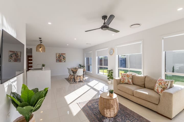 Lavender & Olive - Myrtleford