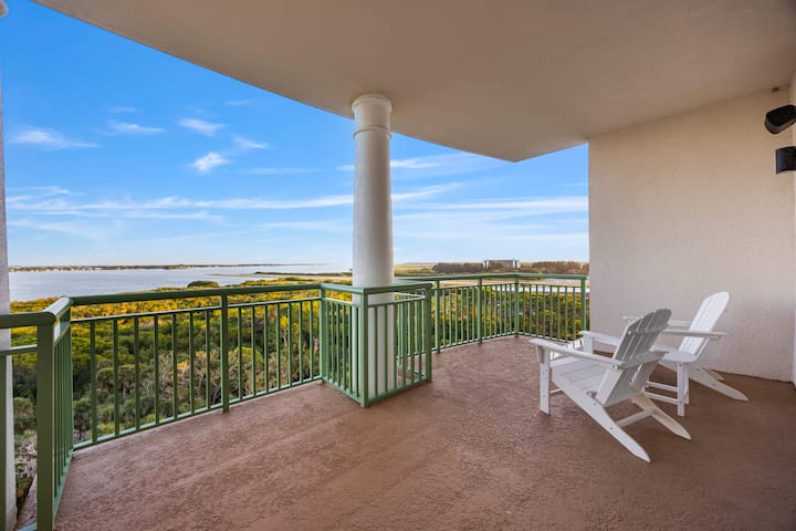 Riverfront Luxury Penthouse In Merritt Island - Cocoa, FL