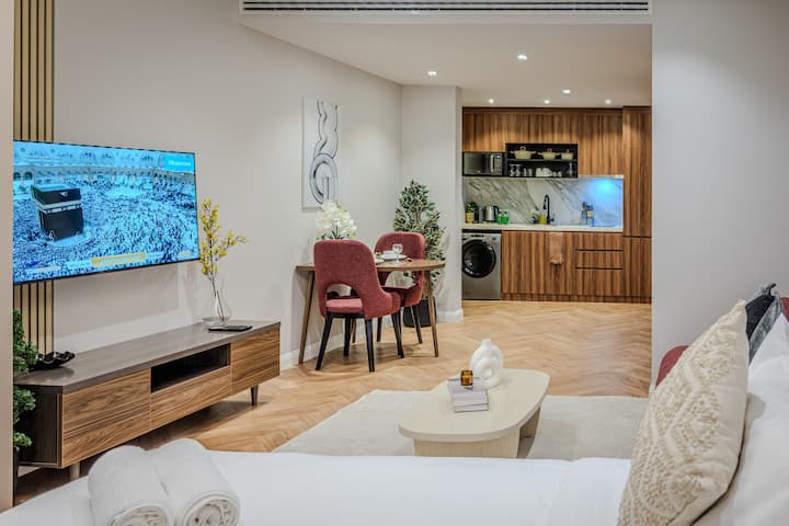Luxurious Studio | Gym & Pool | Al Malqa - Riyadh