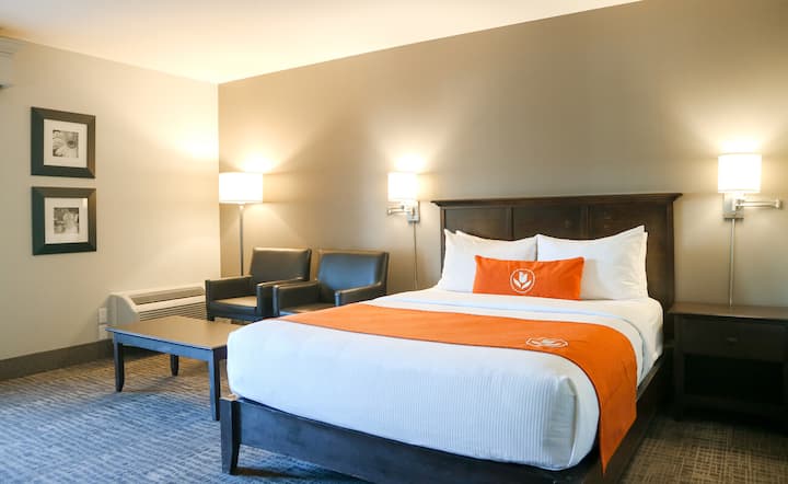 Adventure Stay W/bf | Near Fundy National Park - Sussex, NB, Canada