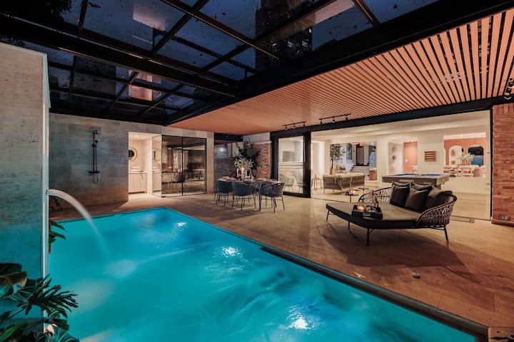 Villa Bonita Grand Estate| 8br |Staffed.el Poblado - コロンビー メデジン