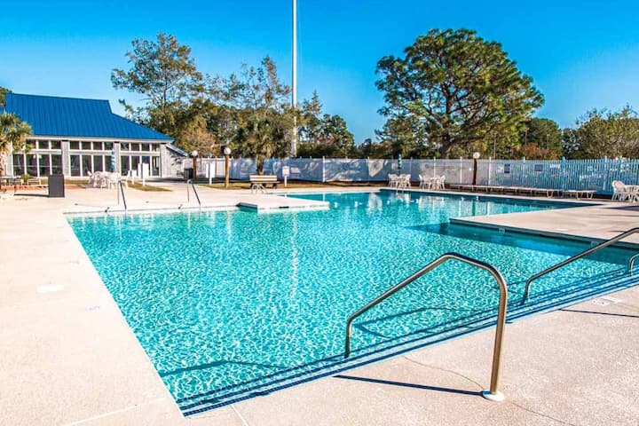 2-bedroom Loft Near Downtown New Bern - New Bern, NC