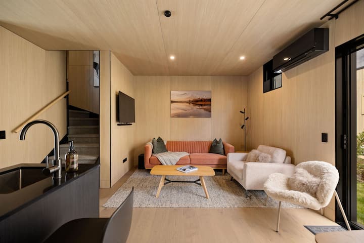 Aurora Five Mile Villa, Queenstown - With Parking - Queenstown, New Zealand