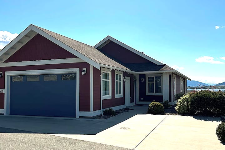 216 Beach Therapy Cottage - Oliver