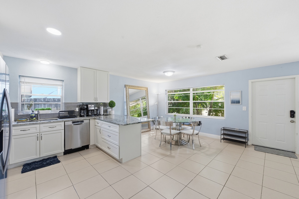 #Neu Chic & Haustierfreundlicher 3BR WPB Rückzugsort - Häuser zur Miete ...