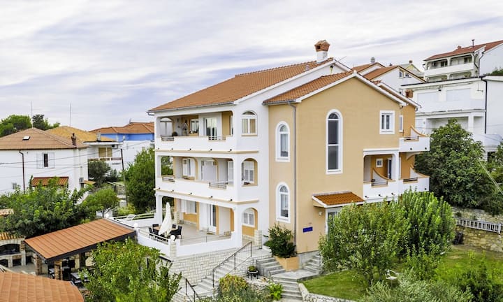 Bolero Apartments - Two-bedroom Arba A4+1 - Rab