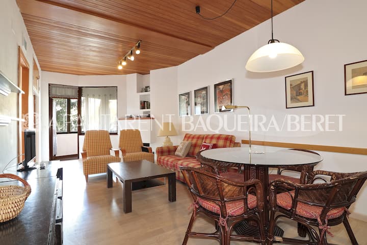 Lebre - Edificio Mauberme - Baqueira